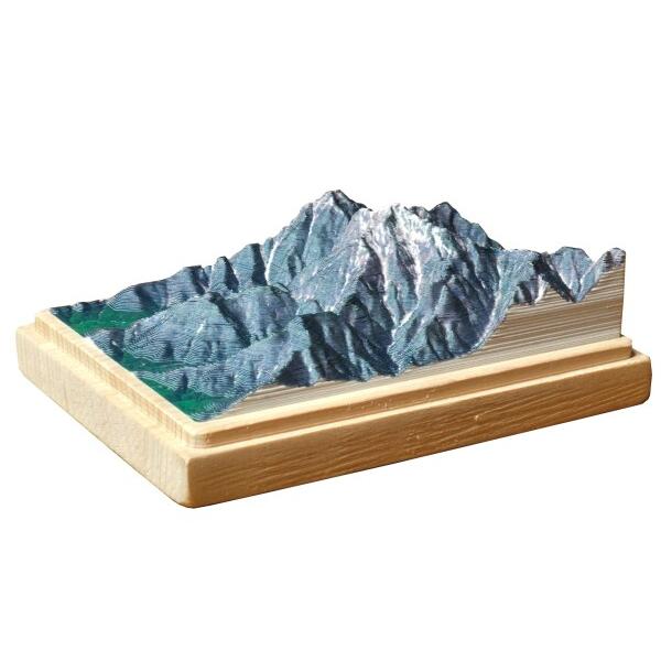 紙岳「甲斐駒ヶ岳5万分の1」(キット)商品コード：55078142748型番：00199-01カラー：undeifined紙でつくるリアルな立体模型キット。カッティング済みの紙を順番に貼り合わせてリアルな山岳模型をつくります 。プラスチック...