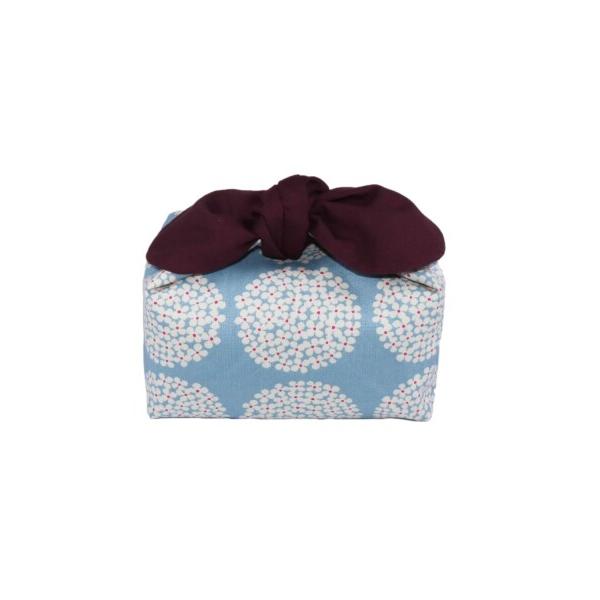 お弁当袋 保冷保温 ランチバッグ 紐なし 結ぶタイプ あづま袋 リボン (あじさい ブルーグレー×ボルドー)商品コード：55078149006型番：LB1カラー：あじさい ブルーグレー×ボルドー保冷・保温のお弁当袋で、お洗濯が可能です。一般...