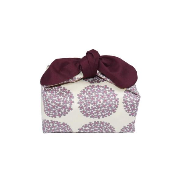 お弁当袋 保冷保温 ランチバッグ 紐なし 結ぶタイプ あづま袋 リボン あじさい (生成り×ボルドー)商品コード：55078149020型番：LB1カラー：生成り×ボルドー保冷・保温のお弁当袋で、お洗濯が可能です。一般的な保冷保温シートとは...