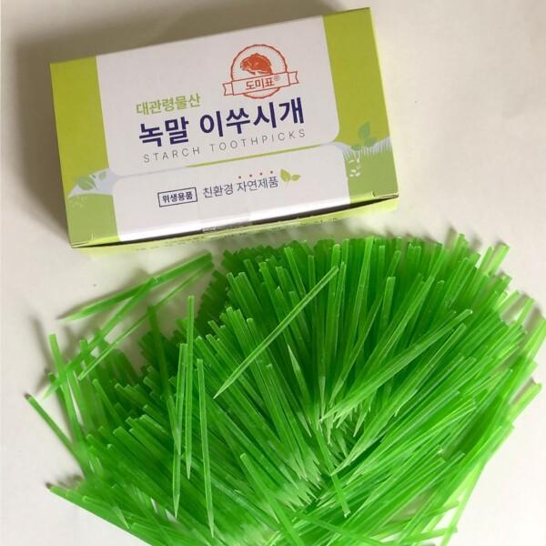 でんぷん爪楊枝 緑 500本 韓国製 天然デンプン原料 業務用 使い捨て 6cm 無香料 エコ つまようじ商品コード：55078759136型番：youjikankoku01カラー：グリーン 天然デンプン原料のエコ仕様 トウモロコシ・さつま...