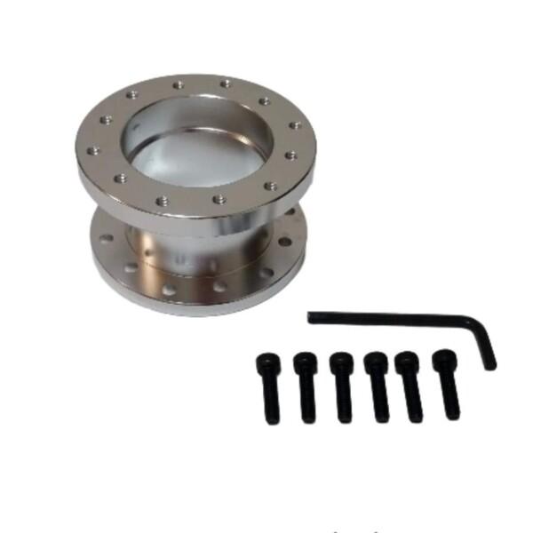 Boa Sorte 汎用 ステアリングボス 50mm ボススペーサー 選べる 4色 銀色 (シルバー)商品コード：55078868519型番：BS-048カラー：シルバーベストなステアリングポジションへ簡単に調整!愛車のドレスアップに♪適合...