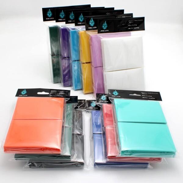 エンボス カードスリーブ トレカ トップローダー トレーディングカード カードコレクション 66×91mm 200枚入り (ブラック)商品コード：55078924188型番：5515-xカラー：ブラック【サイズ】 66×91mm 。 全ての...