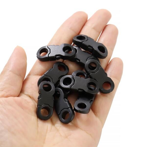 (FUSSED) 30個入り プラスチック差し込みバックル サイドリリースバックル 紐 留め具 リュック部品 ベルトパーツ DIY手作り傘紐編み (ブラック, 2.8cm)商品コード：55079241986サイズ：2.8cmカラー：ブラック...