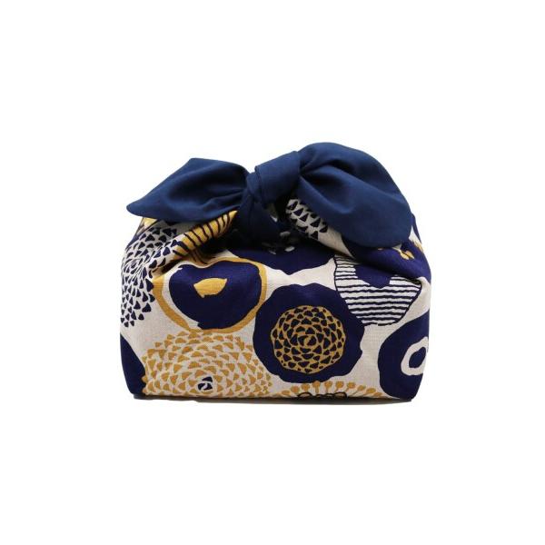 お弁当袋 保冷保温 ランチバッグ 紐なし 結ぶタイプ あづま袋 リボン 北欧風 (まるい花)商品コード：55079290113型番：LB1カラー：まるい花保冷・保温のお弁当袋で、お洗濯が可能です。一般的な保冷保温シートとは違い、裏にカビが生...