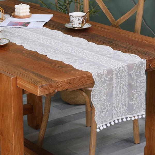HICOHAND レーステーブルランナー, ロマンチックな中空ホワイトレースディナーテーブルクロス。エレガントなテーブルデコレーションカバー。ヴィンテージウェディングブライダルシャワーテーブルデコレーションに最適。, 160×30cm/62...