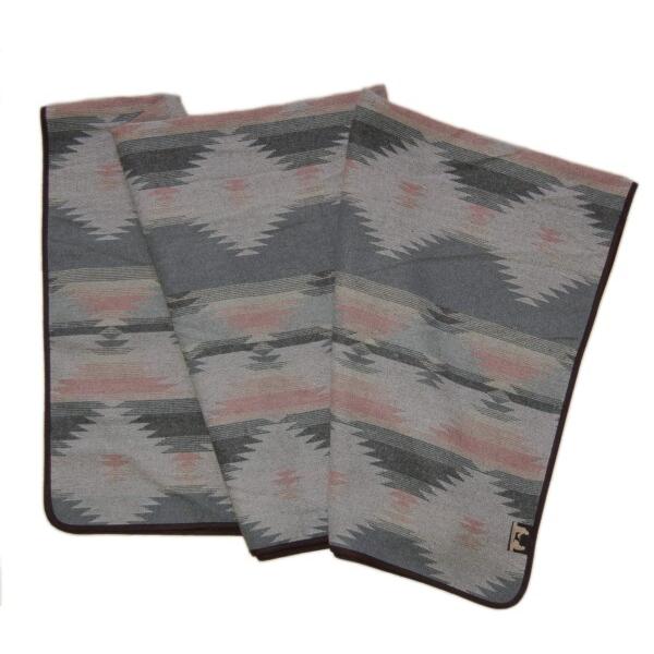 Ruth&amp;Boaz エスニック ネイティブ柄 ウール混 ブランケット ラグ (M) ピンク (149×156cm) (PINK, NORMAL)商品コード：55079433446サイズ：NORMALカラー：ピンク素材:ポリエステル ...