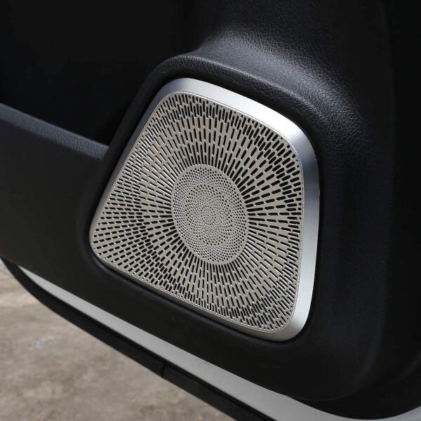 SHIFENGためにメルセデスベンツA B GLB GLAクラスW177 W247 X247 2019 2020アルミ合金車内ドアスピーカーカバートリムパック4商品コード：55079650438型番：CY-W247doorspeaker4カ...