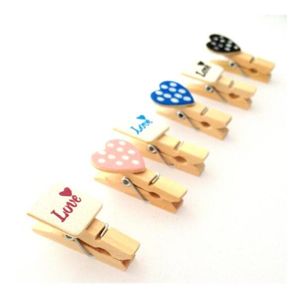 LWRの工芸品木製ミニ洗濯はさみ愛と心24個とジュートコード2.4メートル (A)商品コード：55079679912型番：24カラー：愛心A6スタイルの素敵なミニ洗濯はさみを含むパッケージは、各スタイルの洗濯はさみは4個、全部で24個の洗濯...