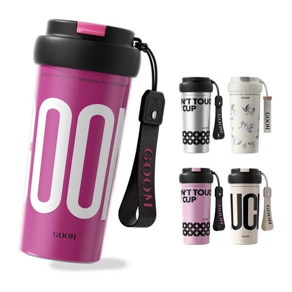 GOOM タンブラー 保温ボトル コーヒーカップ 水筒 600ml 持ち運び可能 ストロー付き 漏れ防止 316ステンレス製 真空断熱タンブラー 3WAY 保温保冷 蓋付き お手入れ簡単 ストラップ付き（ラズベリーレッド）商品コード：550...