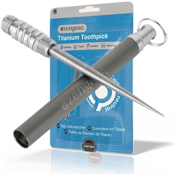 キーリングポケットホルダー付きチタンつまようじ - 生体適合性、軽量、ポータブル、再利用可能 - キャンプ、アウトドア、旅行、ピクニックに最適 (チタン)商品コード：55080871620型番：AZT1サイズ：チタンカラー：つまようじ1個。...