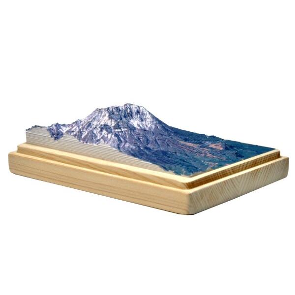 紙岳「大山(春)5万分の1」(キット)商品コード：55080912963型番：00203-01サイズ：W128mm×D86mm×H22mmカラー：あお紙でつくるリアルな立体模型キット。カッティング済みの紙を順番に貼り合わせてリアルな山岳模型...