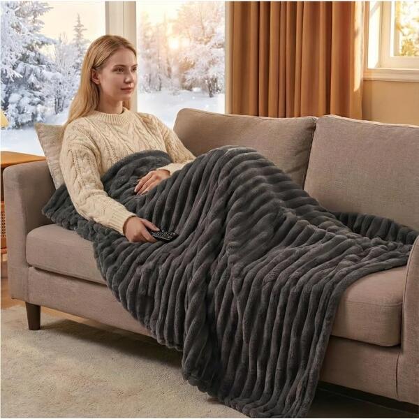 電気毛布 Eageeto 電気ブランケット  190×130cm 大判サイズ 3分速暖 掛け敷き兼用 8段階温度調節 6段階タイマー機能 省エネ 恒温節電 速暖 過熱保護 電磁波カット 丸洗い可 ダニ退治 ふわふわ 防寒対策 抗菌 防臭 冷...