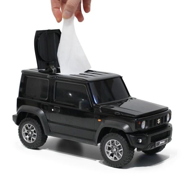 ウェットティッシュケース スズキ ジムニー シエラ (普通車) (ブラック)商品コード：55080934275型番：656697サイズ：1/12スケールカラー：ブラックボンネットは取り外し可能。中は鍵など収納可能な小物入れ。タイヤが回転し、...