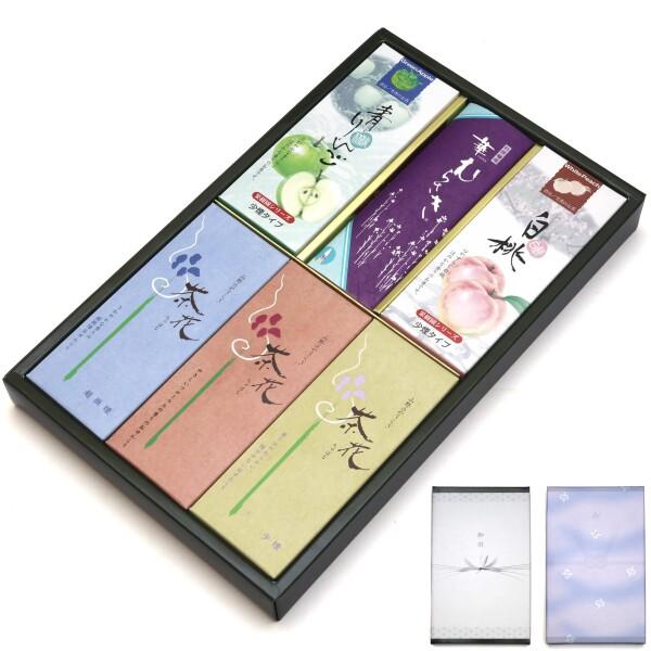 喪中見舞い お悔やみ 線香 ギフト  日本製 少煙 贈答用 お線香 仏壇用 法要 一周忌商品コード：55080935318型番：inc_gi_ka_asort_chanaba_02サイズ：オプション無しカラー：茶花5種+ロウソク (包装の内...