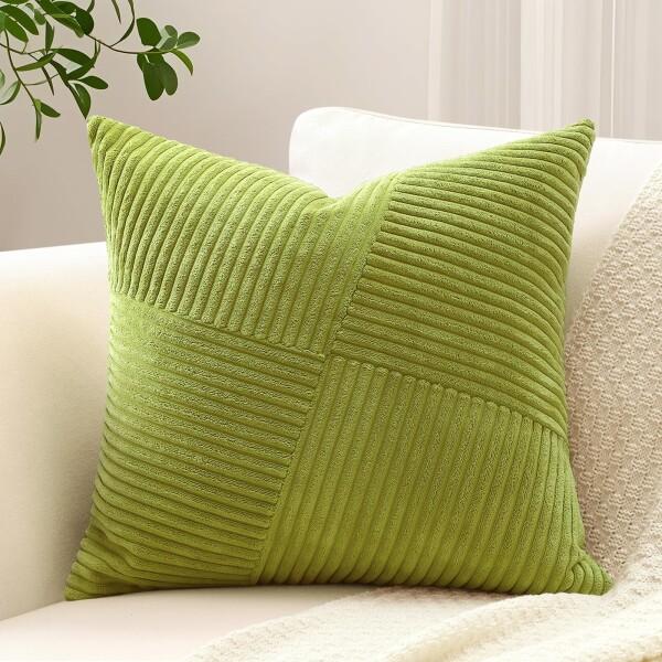 Otostar クッションカバー 45x45cm 1枚 おしゃれ 可愛い 無地 コーデュロイ 4分割斜めストライプ デザイン モダン ジッパー式 インテリア 室内装飾用 装飾用ピローカバー (45x45,グリーン)商品コード：5508093...