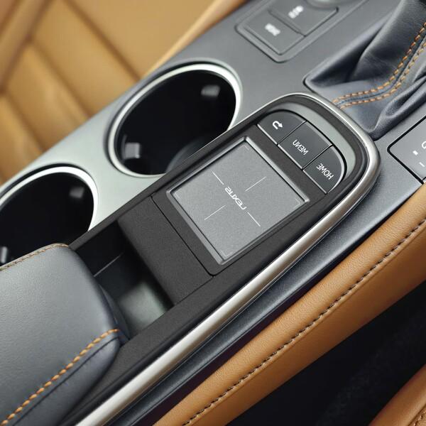 FDAIUN 車 センターコンソール パネル 装飾 ステッカー レクサス RC 2015~2017年に適用 アクセサリー スエード 材料 ソフトな手触り カスタムドレスアップ Lexus RC 内装パーツ インテリアパネル 両面テープ付き ...