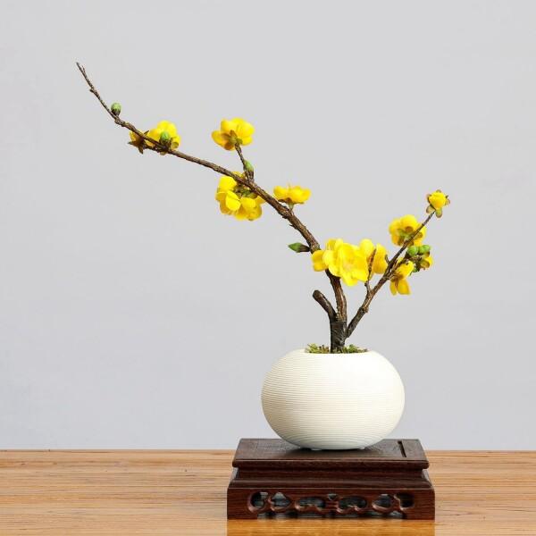 「Tuokus」人工観葉植物 造花 梅の花 本物そっくり 手作りフラワーアレンジメント 枯れない花 おしゃれインテリア フェイクグリーン 水やり不要 ギフトにも最適 FZHuaj15商品コード：55081160632型番：FBAFZHuaj...