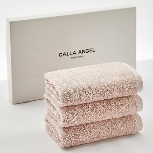 Calla Angel New York高級フェイスタオル 3枚組 高吸水 柔らかい 甘撚り 厚手 無地 上質コットン OEKO-TEX認証 ホテル仕様 ギフト 白箱入り 〔約35×80cm〕ピンク商品コード：55081463812型番：C...