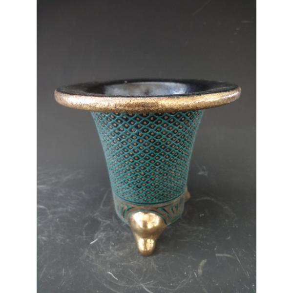 お手持ちの蘭がワンランクアップ！ 外国の方へのプレゼントにもどうぞ。