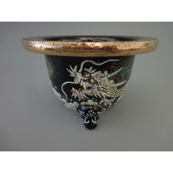 お手持ちの富貴蘭がワンランクアップ！外国の方へのプレゼントにもどうぞ。