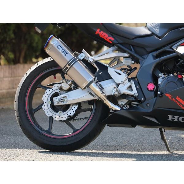【適合車種】CBR250RR　【適合型式】2BK-MC51　【商品説明】CBR250RRのスリップオンにSS-OVALサイレンサーモデルが追加ラインナップとなりました。 ●アクセルレスポンスの改善、低中速域のトルク・パワーUPによってCBR...