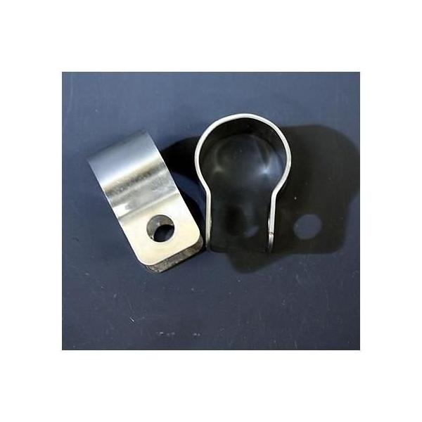 2個1セットなります。【適合】1.25インチハンドル用　【商品説明】S-02　WS-03はあらゆるハンドル形状に対応していますが、1インチ以上の太さのハンドルには取り付けが出来ませんでした。 ●V-RODマッスルやファットボーイなど、最近で...