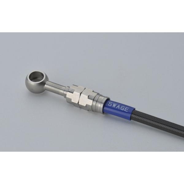 【適合車種】GSX-R1000R ABS　【適合年式】17年　【商品説明】※ABS車専用 ●ホース色：ブラックスモークコーティング ●ホース素材：ステンレスメッシュ ●フィッティング色：シルバー（ステンレス素材） ●フィッティング素材：ステ...