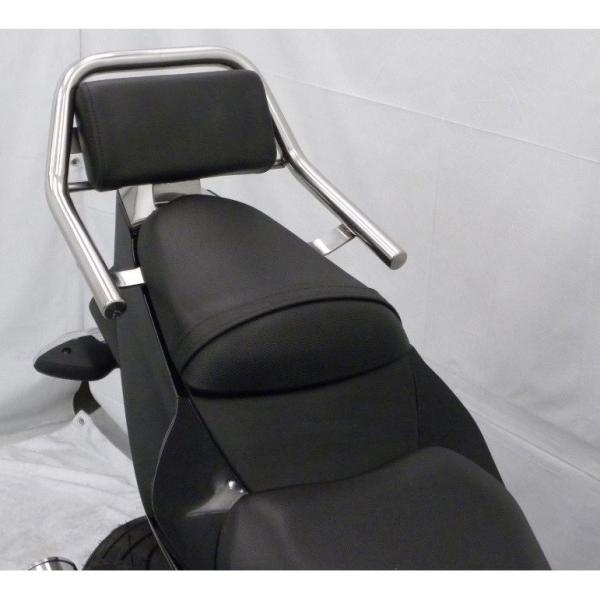 【適合車種】GSX250R　【適合型式】車体型式：2BK-DN11A、エンジン型式：J517　【商品説明】安心して安全にタンデム走行ができる機能面を重視した商品です。 ●急発進時、横揺れ時、ブレーキング時の転落を防止し、子供から大人までしっ...