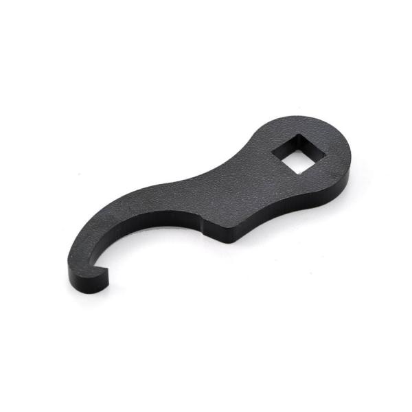 【適合】汎用　【商品説明】ステムナット専用工具のフックレンチ。 ●オフロードからロード・ミニまで使用可能。 ●鉄素材をレーザーカットすることによりナットの引っ掛かり精度を向上。 ●差し込み角3/8インチ（9.3mm）に対応しており、トルク管...