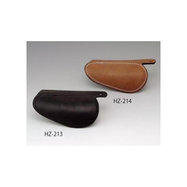 【適合車種】スポーツスター（04〜13年）　【商品説明】オイルタンクキャップが内腿に直に当たり、熱くなるのを防ぐアクセサリーパーツです。 ●装着簡単、タイラップによる装着になります。