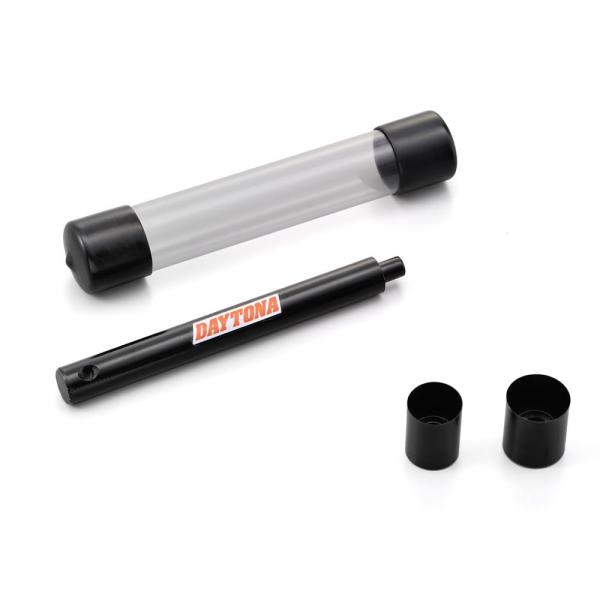 【適合】汎用　【商品説明】非貫通タイプのグリップ装着車にバーエンドやハンドガードなどを装着する際に必要なグリップエンドの穴あけ作業専用ツール。 ●クラッチ側φ19、スロットル側φ22の替刃を設定。 ●材質：スチール製 ●φ22.2ハンドル用...