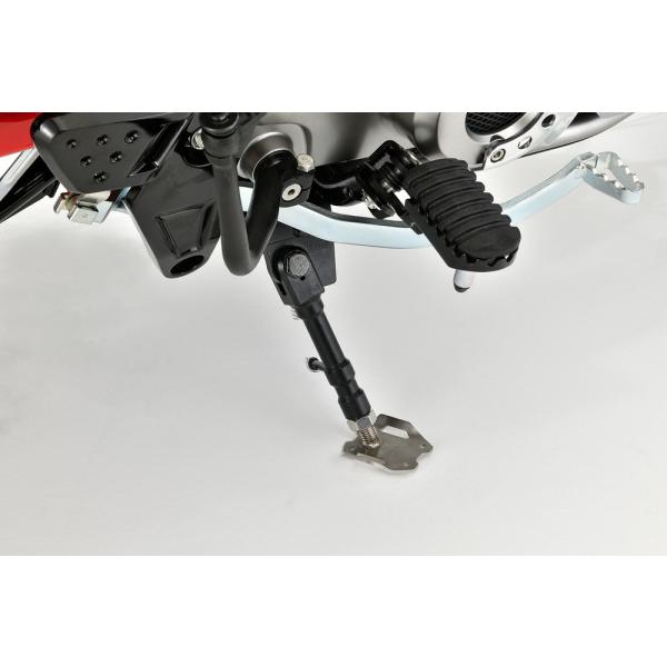 【適合車種】CT125ハンターカブ　【適合型式】2BJ-JA55　【商品説明】不整地などで停車する際、純正のスタンドの接地面積だと地面に埋まってしまう事があります。 ●また、積載量によってはスタンド座面に負荷がかかり、倒れる恐れもあります。...