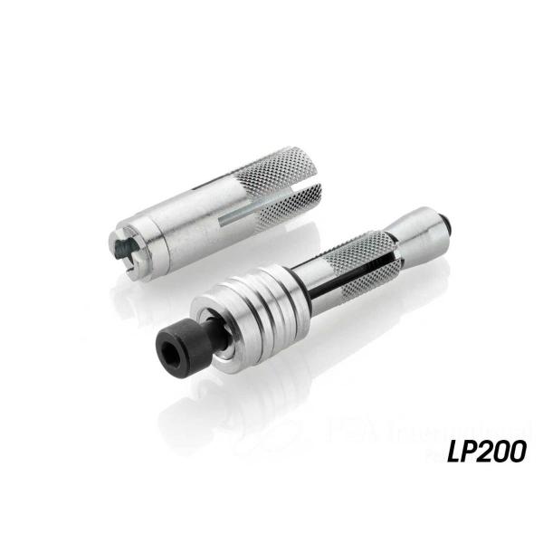 【適合】汎用　【商品説明】rizoma ●リゾマのパーツを取り付ける際に必要なアダプター。 ●１個単位での販売です。 ● ●1098 S（06-11） ●1190 RC8 R（09-16） ●1198（09-12） ●1198 S ●120...