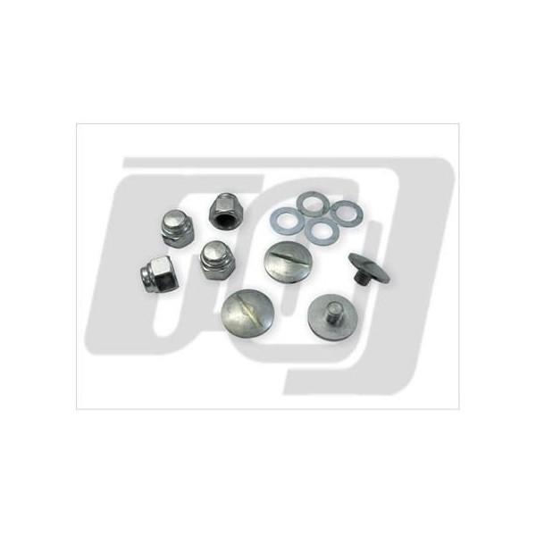 COLONY製 1966-70年ショベル用 ロッカーシャフトエンドキャップナットキット ガドミウム・フェニッシュ純正ルックのマイナスタイプのロッカーシャフトエンドキャップです。イメージチェンジやオーバーホールの際にご使用いただけます。196...
