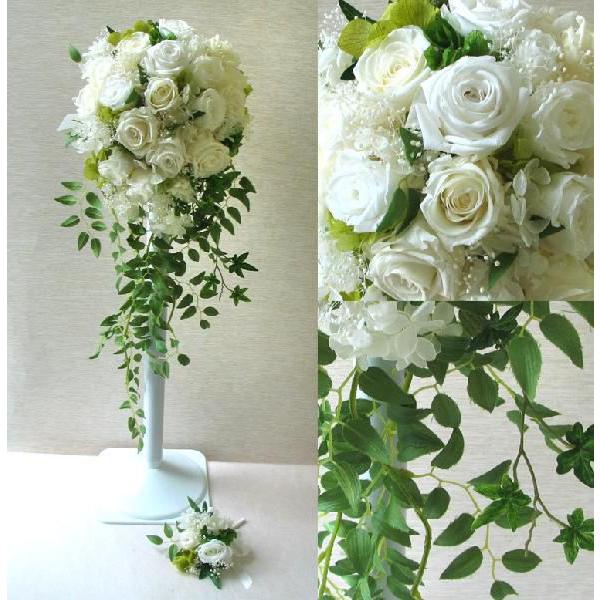 ■形　　態　 オーダーメイドプリザーブドフラワーブーケ ■花 　 材 ・ローズ・カスミソウ・アジサイ （以上プリザーブド）・その他・グリーン（造花）・リボン（オーダーにより花材が異なります） ■サ イ ズ 約18cm×50cm  ■サービス...