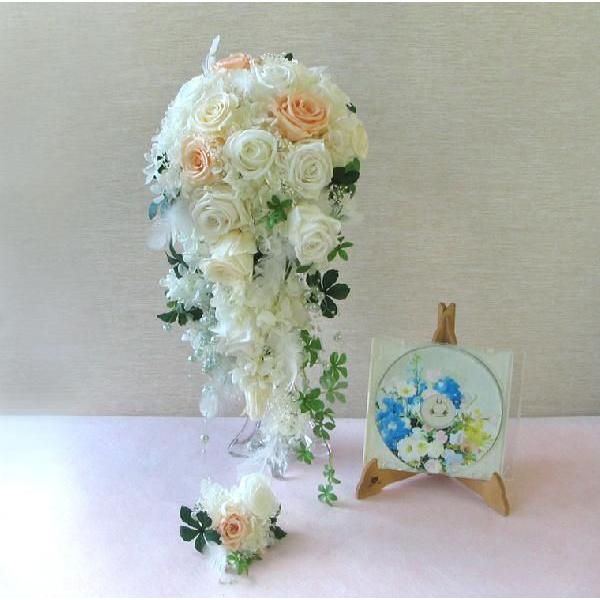 ■形　　態　・　花 　 材　・　サ イ ズ ・オーダーメイドプリザーブドフラワーブーケ・花材：ローズ・アジサイ・カスミソウ（以上プリザーブド）その他グリーン（造花）・リボン・しずくのパールなど・サイズ：ブーケ：幅約18cm×長さ約40〜45...