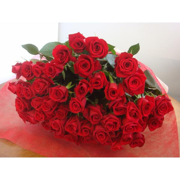 新鮮なバラを厳選してお値打ちにお届け！50本以上なら1本単位で本数指定も可能です。還暦のお祝いに60本、誕生日に年齢の数、とシーンに応じてご希望の本数に変更できます。―――――――――――――――――――――☆暑い夏でもクール便で安心お届け...