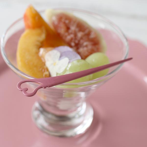 オードブルピン ハート ピック ピンク // フルーツピック簡単でおいしい！ピンチョスのおもてなし♪刺したり、とめたりするだけでお洒落なアミューズピックです。トップのハートがとってもキュート♪パーティーのテーブルコーデにもおすすめ！【内容量...