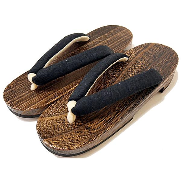 浴衣や夏の着物にオススメ♪♪軽くて歩きやすいオシャレな下駄です。これからの季節、浴衣やジーンズ・カジュアルな装いに幅広くお使い頂けます。■素　材　台；桐　　　　鼻緒（表）：綿　　鼻緒（裏）：ポリエステル■サイズ　長さ；約24.0cm　幅；約...