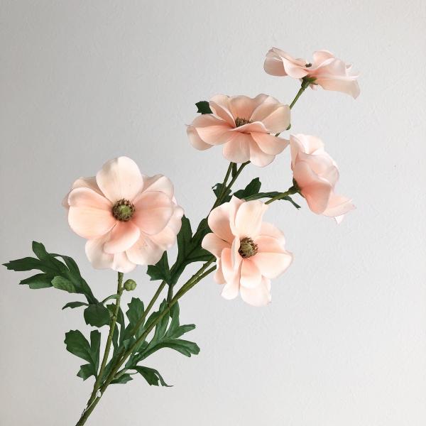 【商品番号：051-32293】/【VAR：83571】date20250204/oda2025_0311造花 花材「ら行」 ラナンキュラス【アスカ】