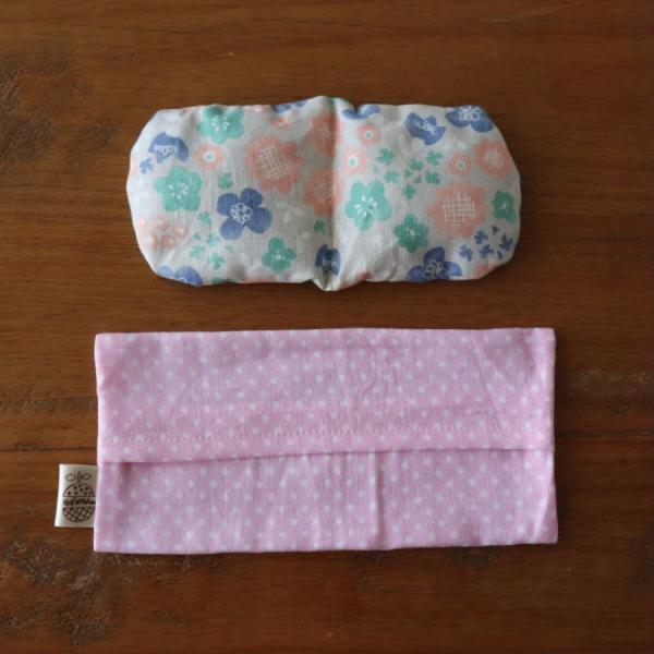 ■サイズ ■約８．５cm × 約１５ｃｍ重量：１２０ｇひとつずつ手作りしています。 多少の誤差はご了承ください。生地のカット部分により 柄の出方が異なります。■素材■本体：コットン１００％、 国産無農薬玄米、瀬戸内産粗塩カバー：コットン１０...