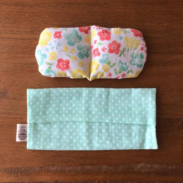 ■サイズ ■約８．５cm × 約１５ｃｍ重量：１２０ｇひとつずつ手作りしています。 多少の誤差はご了承ください。生地のカット部分により 柄の出方が異なります。■素材■本体：コットン１００％、 国産無農薬玄米、瀬戸内産粗塩カバー：コットン１０...