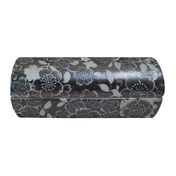 カラー：ブラックパール仕様 　陶器製 美濃焼 １個入 (防火カーボンフエルト1枚付)　　 生産地 国産サイズ 横幅11cm×奥行4.5cm×高さ4cm【ご使用上の注意点】・線香は、香炉中央にまっすぐ置いてご使用ください。・線香を焚くにあたり...