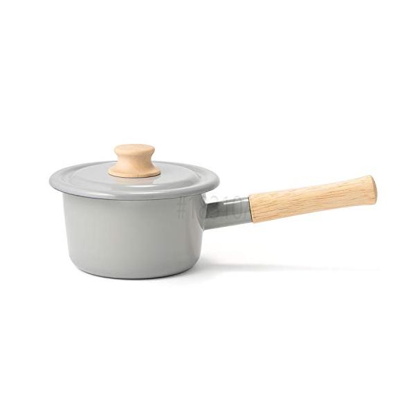 サイズ: W32.5xD17.0xH12.0cm素材:本体/ほうろう用鋼板 ツマミ・ハンドル/木製容量:1.2L重量:0.75kg注ぎ口「両口」タイプ