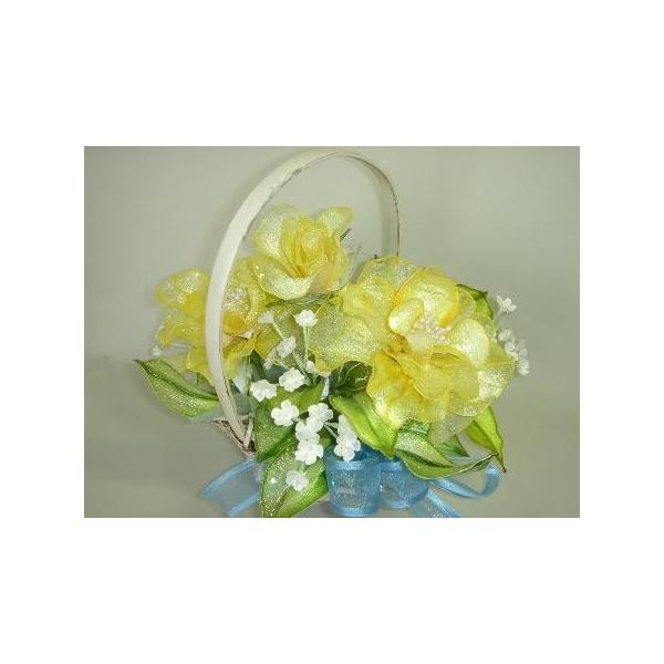 手作りアメリカンフラワーのアレンジ！１品１品手作りのため製作期間に２週間いただきますので、配送指定日は２週間後からでお願いします。貴方のためのオンリーワン製品です！アメリカンフラワーってどんな物という方にお勧め、誕生日、記念日のプレゼントに...