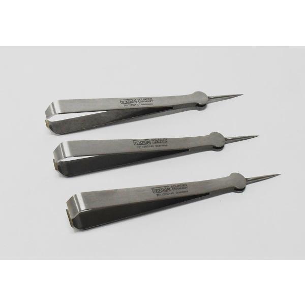 ・商品番号：78106-78108-78113・配送方法：宅配便・追跡可能メール便・ドイツの高級刃物製造が最も盛んな町・ゾーリンゲン市発祥のDX毛抜き。先端幅3種類よりお選び下さい。すべて手作りでしっかりかみ合った先で正確に糸をキャッチでき...