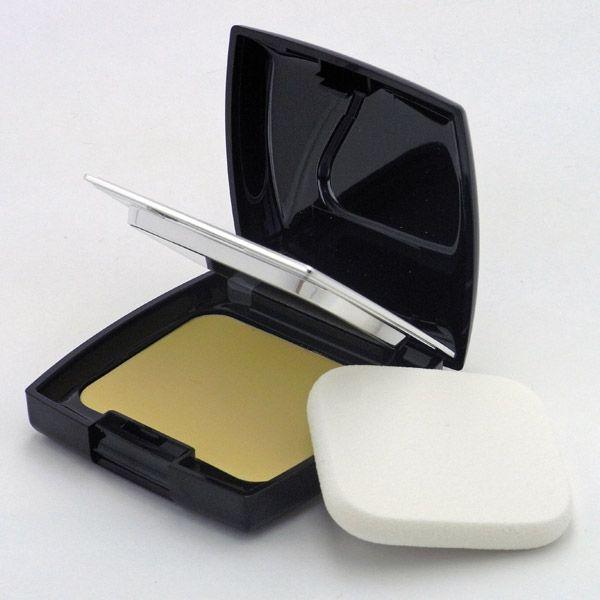 【メール便発送可　※ただし、代金引換・日時指定不可】【購入金額５０００円以上送料無料】◆クリーム状なので汗・水に強く、保湿効果大！◆もちろんUV（紫外線）もしっかりカット！（SPF24　PA++）◆塗るとクリーム状からパウダー状になり、自然...