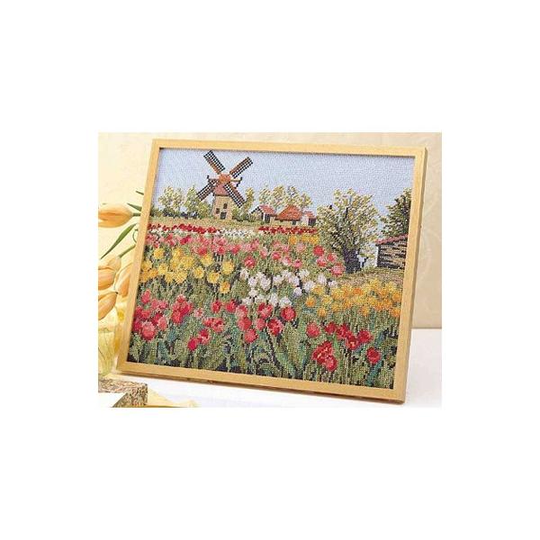 ネコポスご利用不可商品です。オリムパス刺しゅうセット　四季彩の詩・ヨーロッパ浪漫街道　格調高いインテリアとしてリビングにぴったりです。　四季の移り変わりを感じさせる美しい風景や咲き誇る花などをキットにしてあります。　写真は額装してございます...