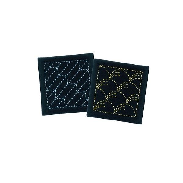 ネコポス対象商品です。手作りのコースターでお客様にお茶のおもてなしを！！ それぞれの柄と色が異なった5枚1組のセットです。 線の上をたどっていくだけで簡単に本格的な刺し子がお楽しみ頂けます。こちらのキットは仕立て済みではありませんので、コー...