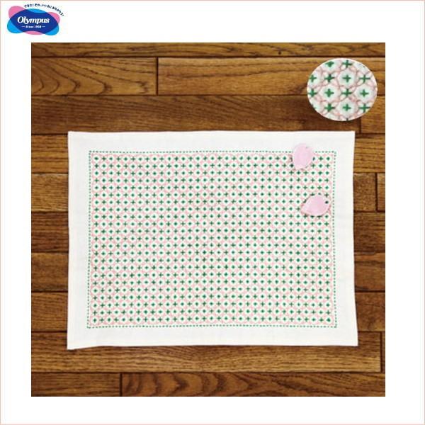 ネコポス対象商品です。「一目刺し」とは、刺し子の技法のひとつで、一定の針目で縦、横、斜めと同じ方向を順に刺していく技法です。コースターやふきんなど、身近なものから刺し子を取り入れて、日々の暮らしに彩りを添えてみませんか。◆出来上がり寸法◆約...